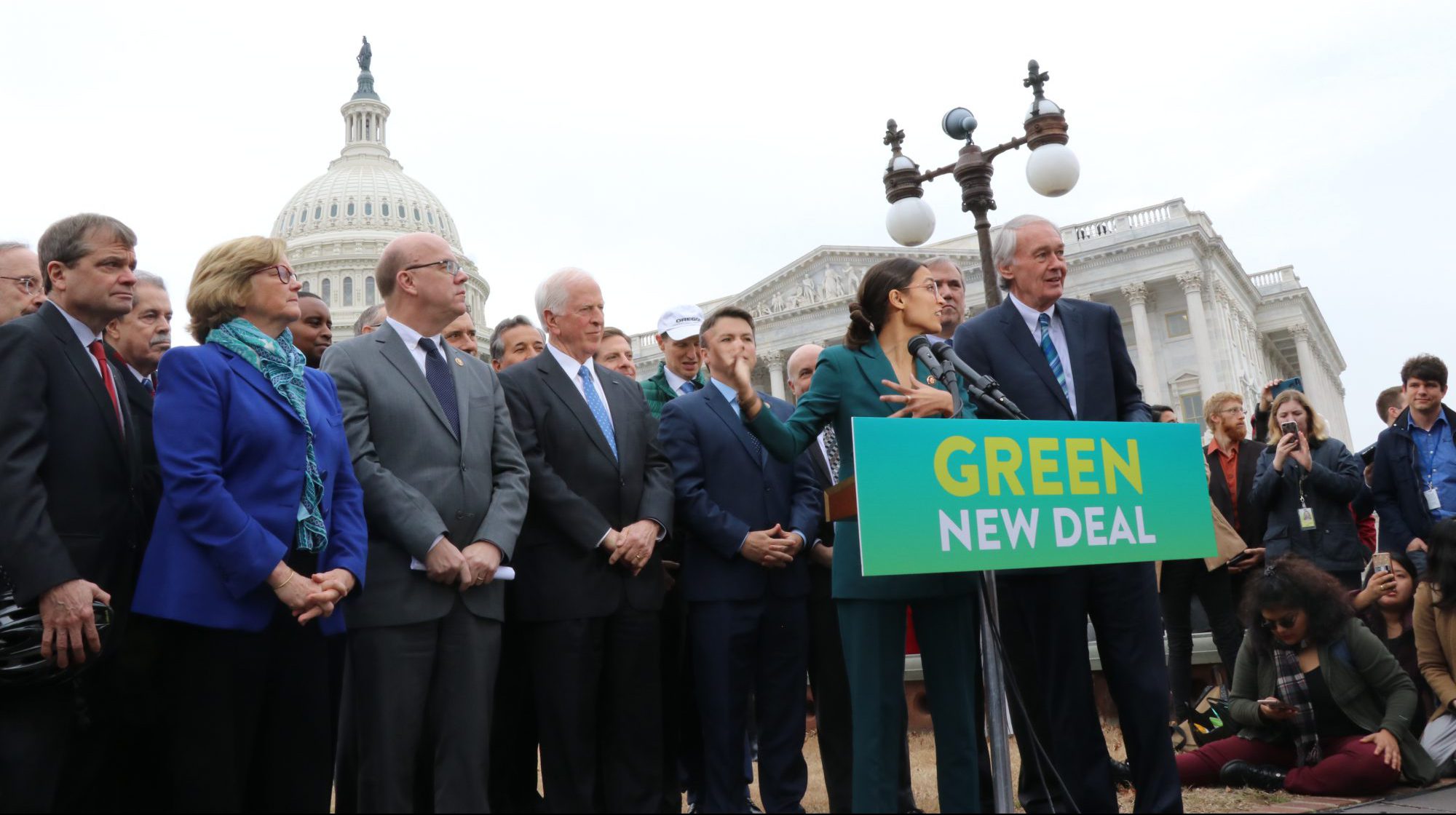 DEMOCRATS HOPE TO BE CARBON NEUTRAL IN 2030 IN GREEN NEW DEAL ...