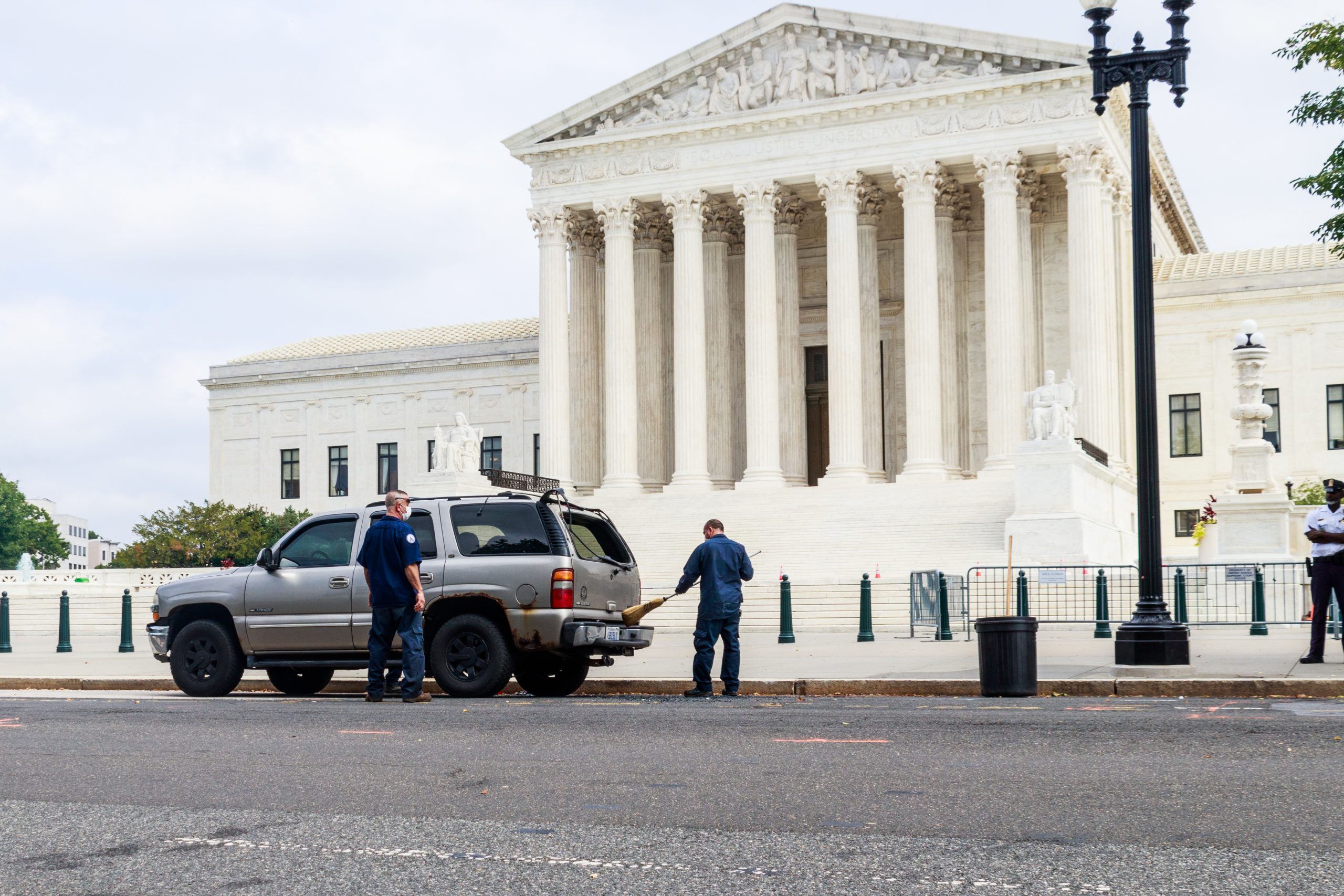 Supreme Court security scare: Michigan man arrested by Capitol Police ...