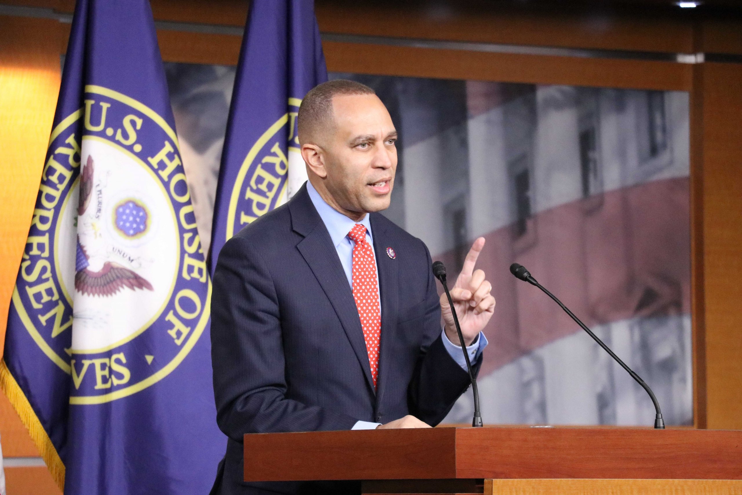 Jeffries talks Santos, Republican agenda at press conference