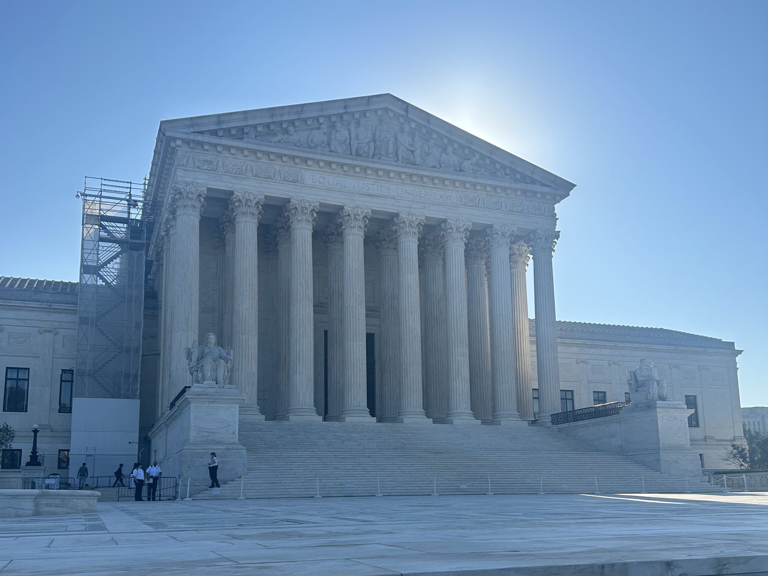 ‘Trump Too Small’ slogan now in the hands of the Supreme Court - Medill ...