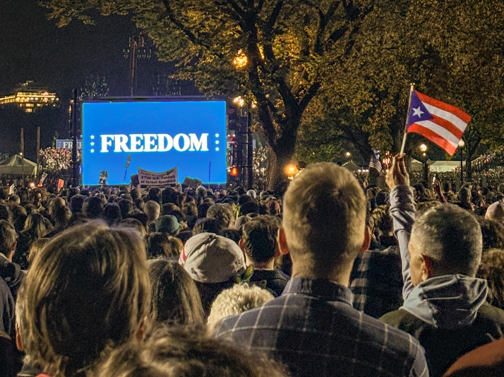 Outrage over comedian’s anti-Puerto Rico remarks at Trump rally sparks ...