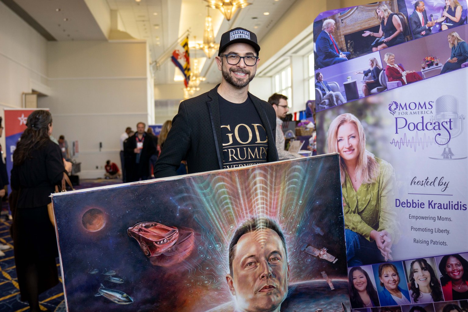 Musk showcased a chainsaw, sci-fi art at CPAC - Medill on the Hill